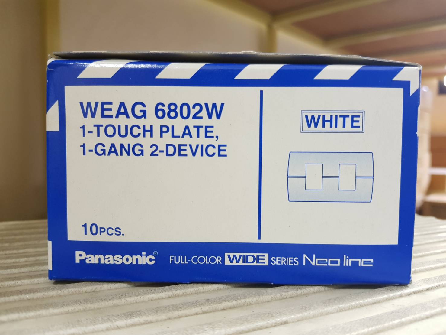 Panasonic หน้ากากพลาสติก 2 ช่อง WEAG 6802 W - บจก. ทีเอ็นเค อิเล็คทริค ซัพพลาย - ThaiPick
